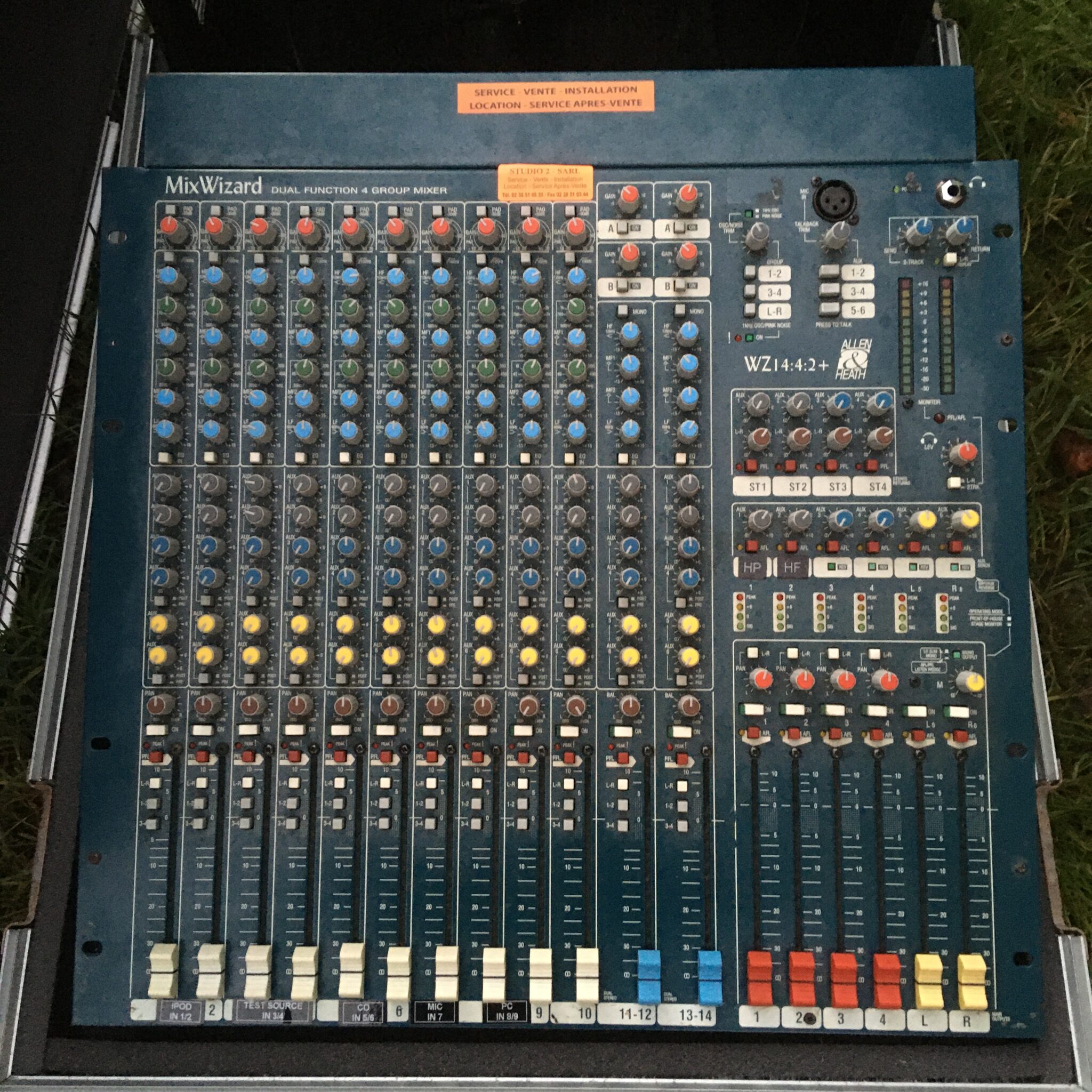 Console Wizard WZ 14/4/2 Allen et Heath - By dreamiX