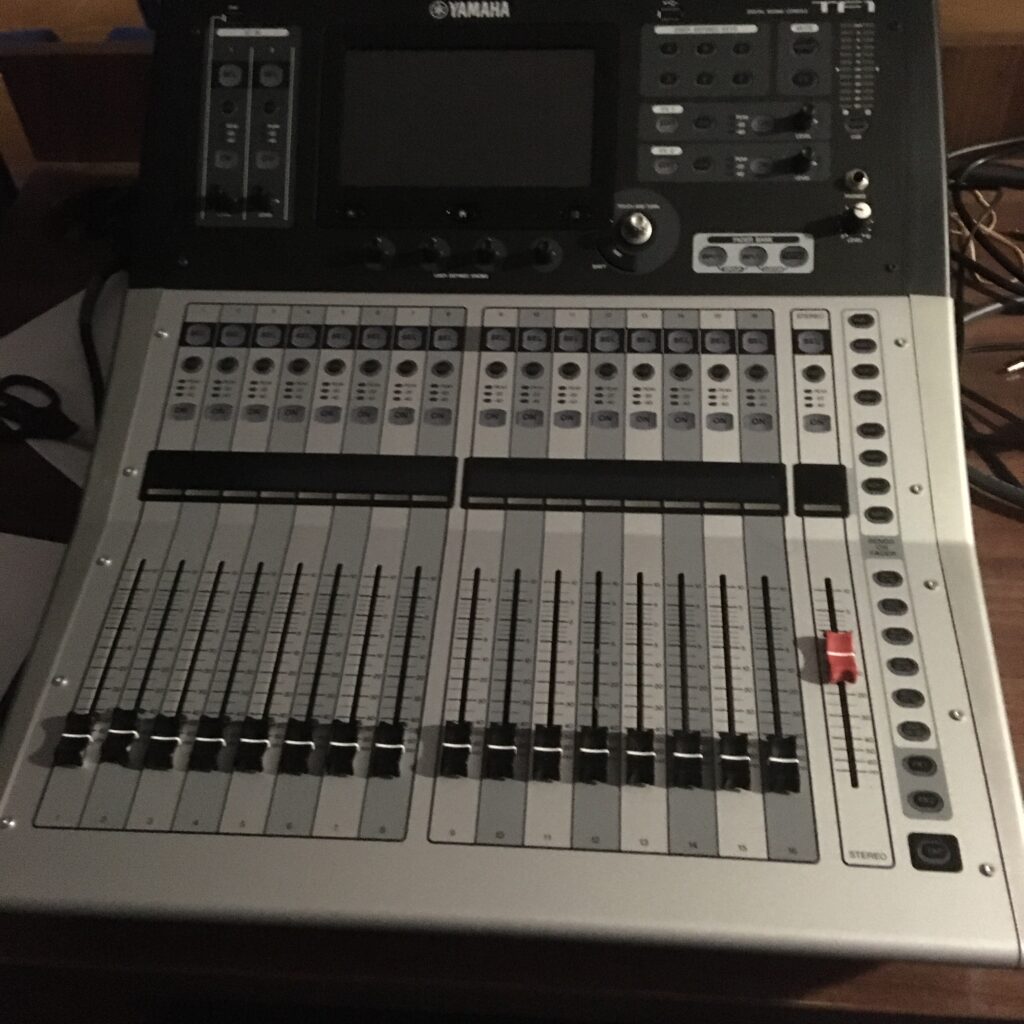 Console TF 1 Yamaha - By dreamiX