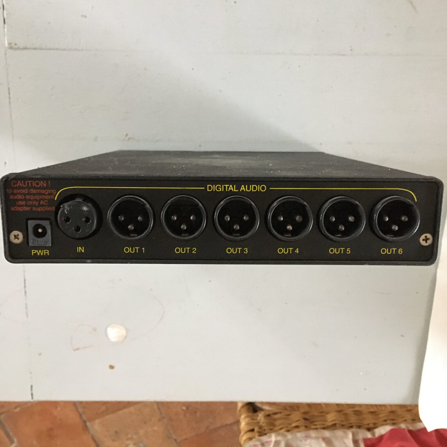 Qu'est-ce que l'AES/EBU - By dreamiX