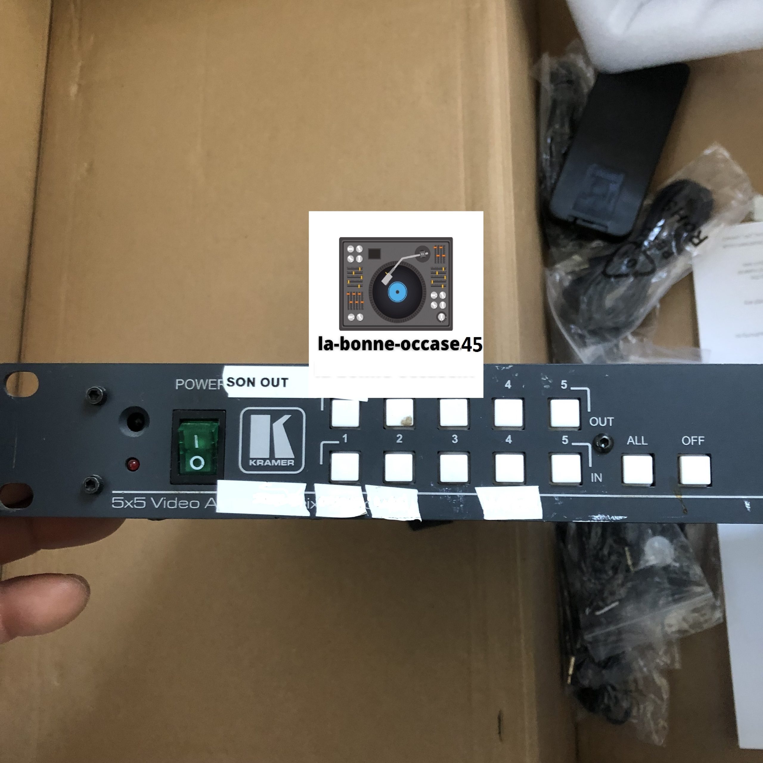 Matrice Vidéo VS 5 x 5 KRAMER - By dreamiX